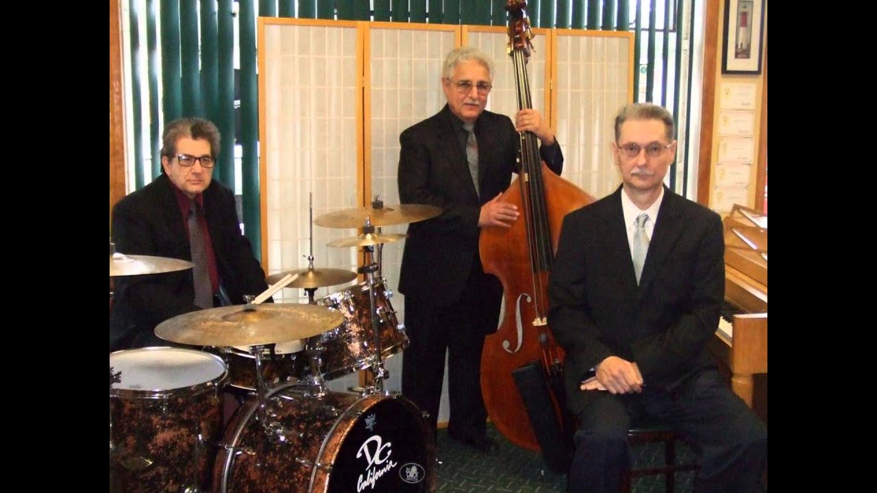 Edward Michaels Trio - Look To The Sky - YouTube