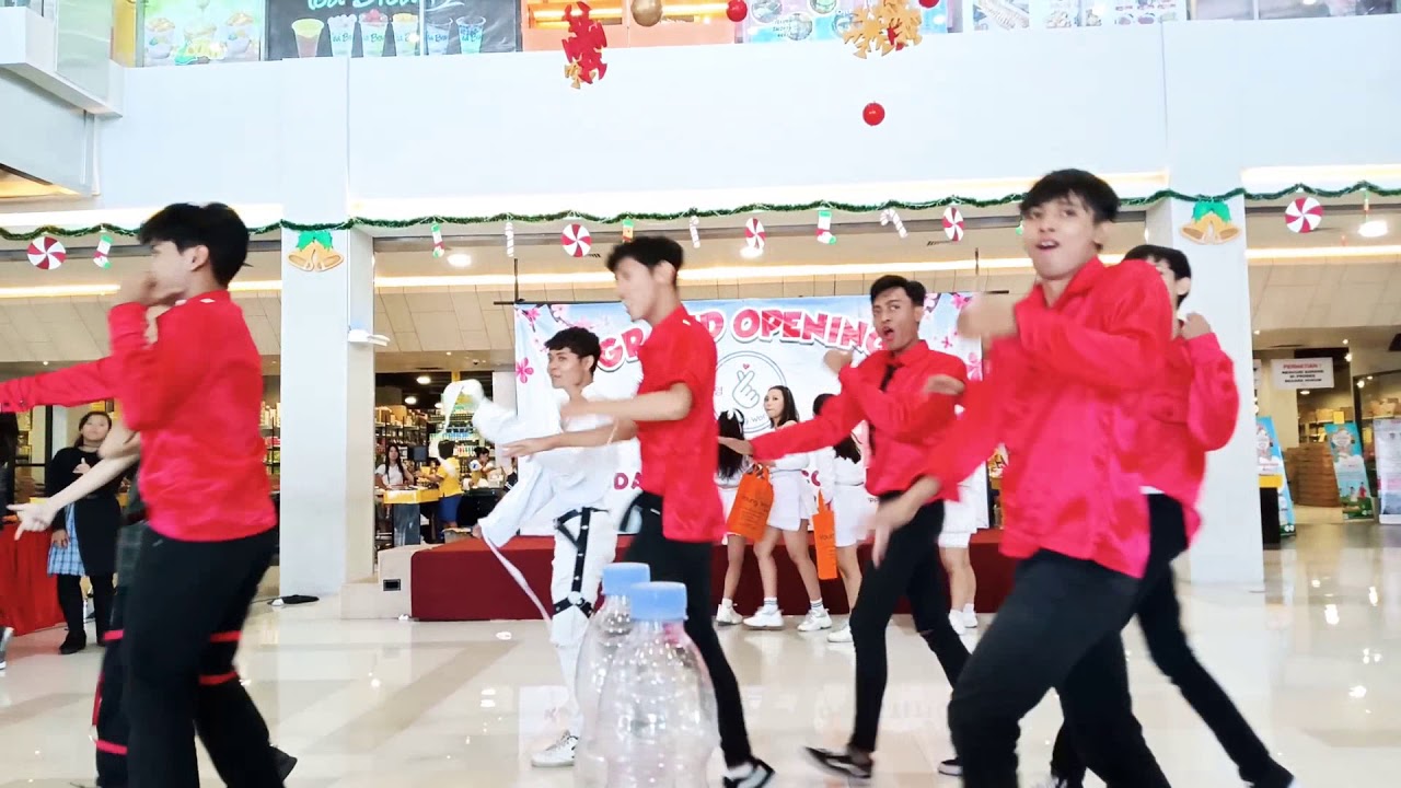 Cover Dance - BTS Boy With Luv & EXO Growl (versi lelah) - YouTube