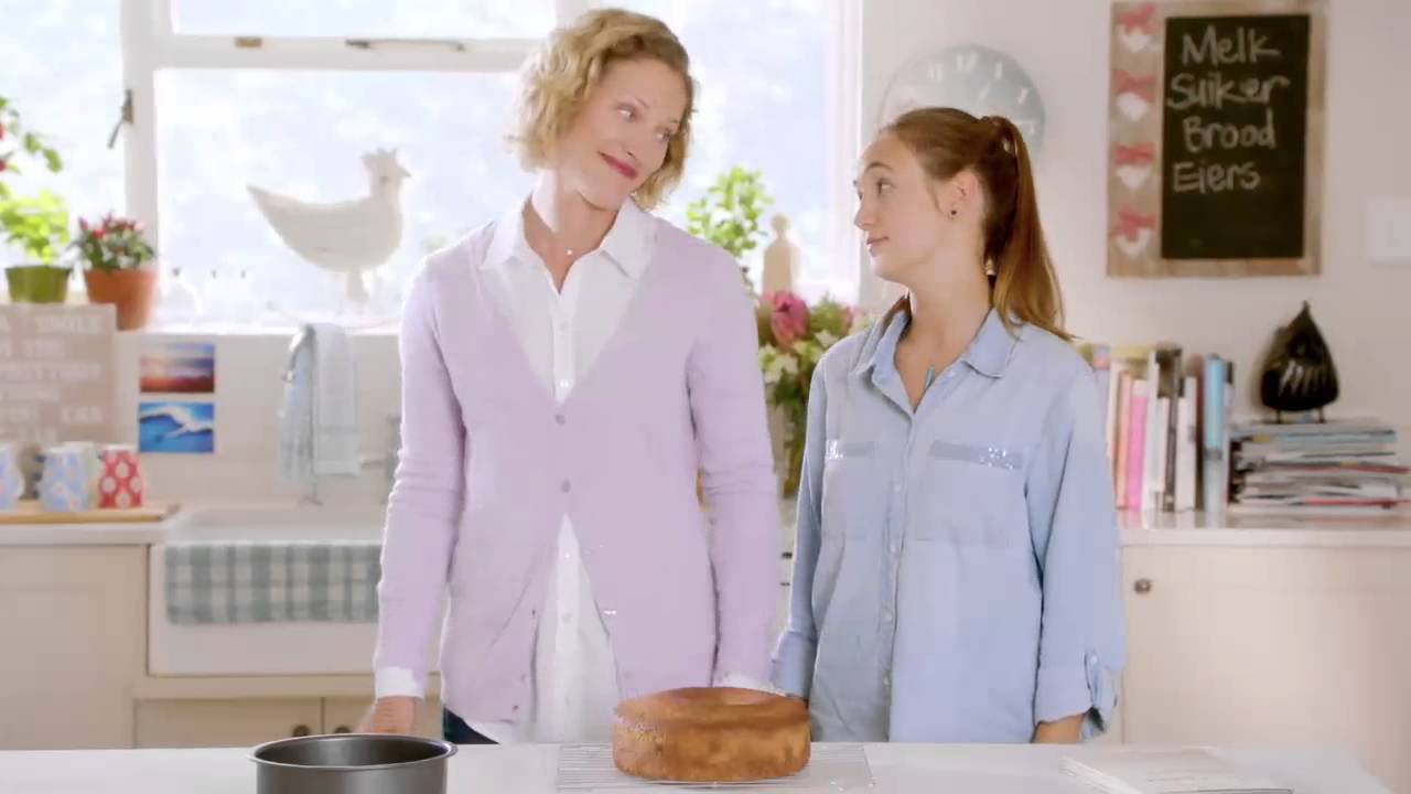 Pick n Pay Koekedoor Commercial Feat. Dorette Potgieter - YouTube