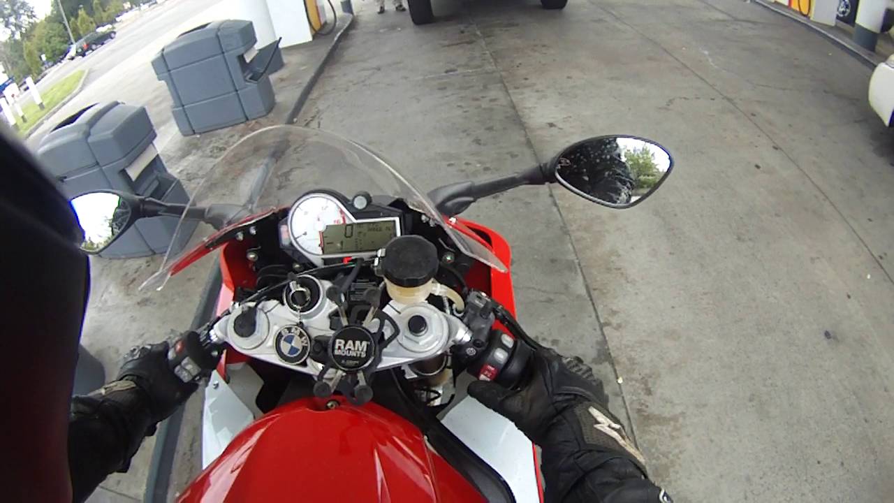 BMW S1000RR lean angle indicator disappears - YouTube