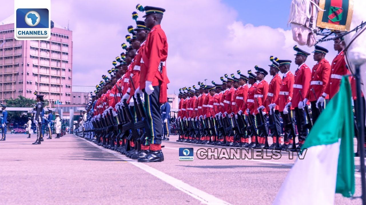Nigeria Marks 62nd Independence Day Anniversary With Colourful Parade ...