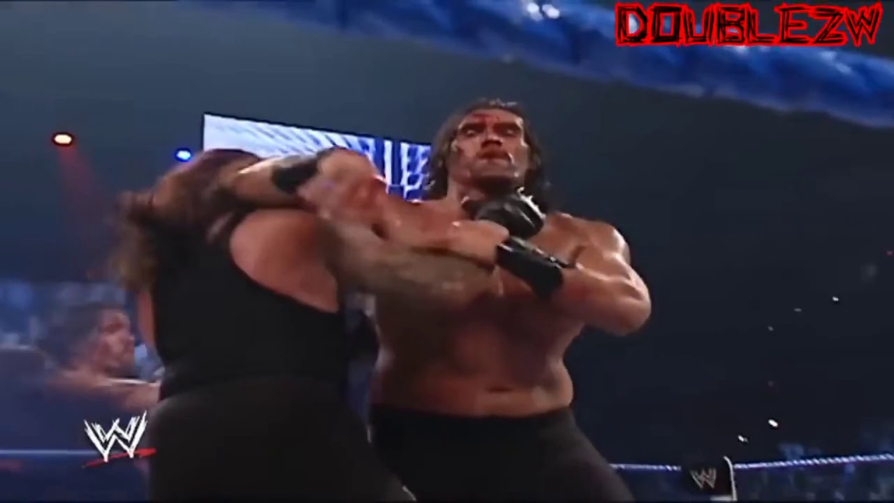 Undertaker Chokeslams to The Great Khali - YouTube