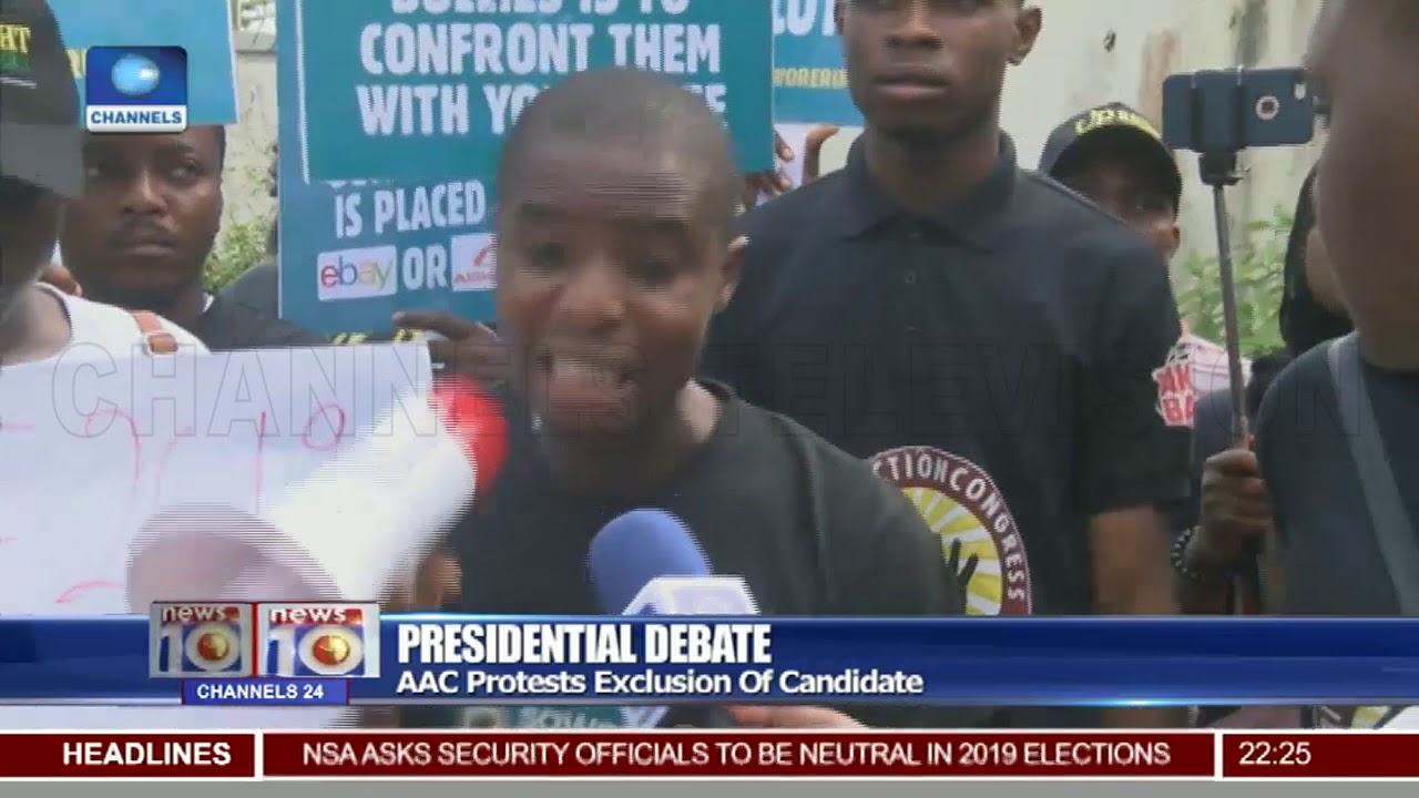 Sowore's Supporters Protest Exclusion From Presidential Debate - YouTube