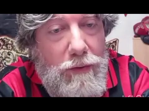 ΕΚΠΟΜΠΗ ΚΟΚΚΙΝΌΜΑΥΡΗ ΘΕΑ ..ΠΑΡΕΜΒΑΣΗ ΠΕΤΡΟΥ ΣΤΑΘΑΚΗ ΚΑΙ ΟΠΑΔΩΝ ΤΗΣ ...