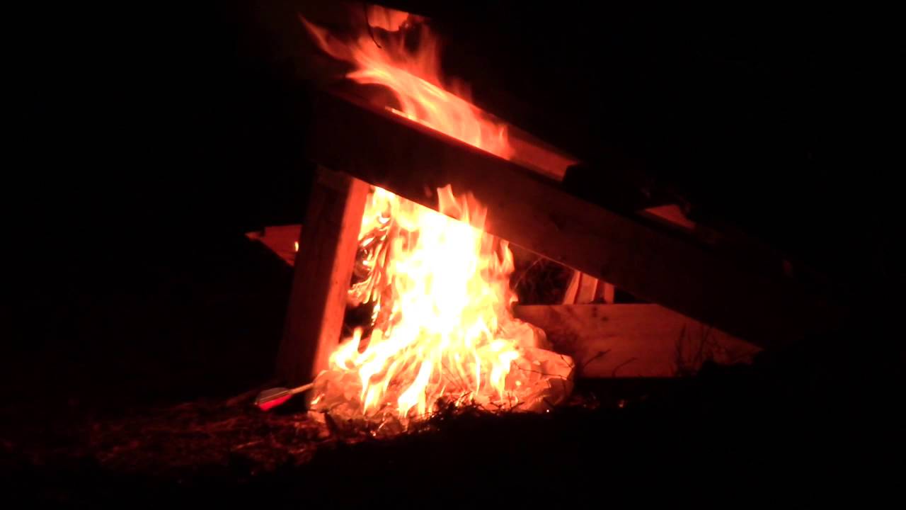 ARROW STARTS FIRE: How to start a bond fire with an arrow. How to light ...