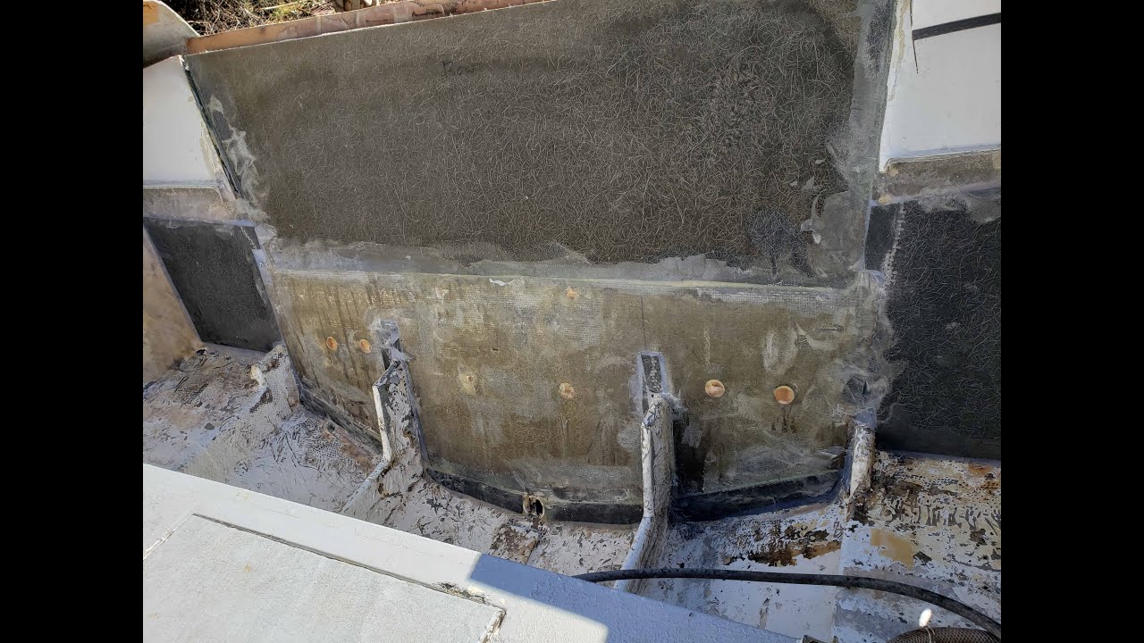 1984 Grady White - Coosa Board Transom - Episode 9 - YouTube