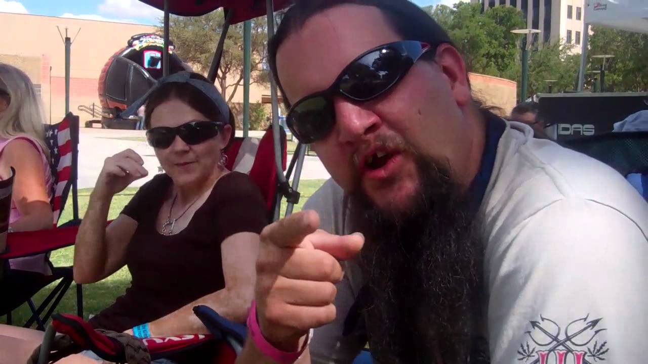 Shawn Riddle - Metalhead at the Tall City Blues Fest! - YouTube