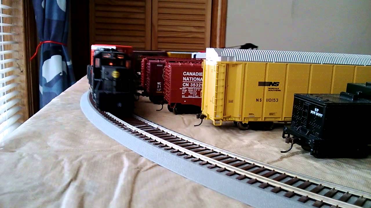 EMD SD-35/NW - YouTube