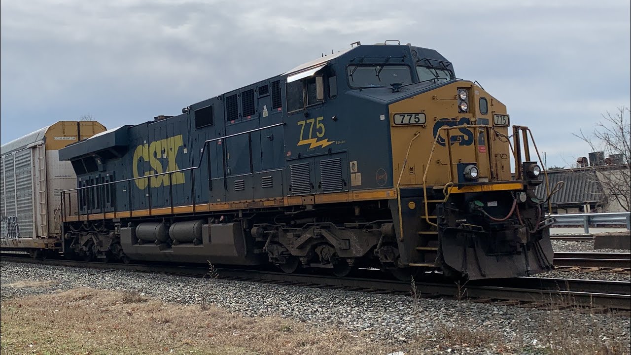 CSX M218-18 with 775 DPU - YouTube