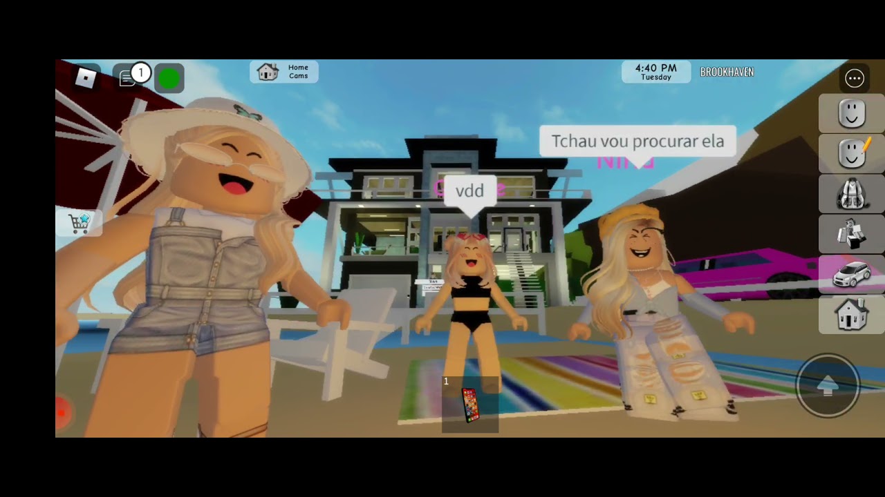 hoje eu tô jogando com a nina de novo se inscreva no canal dela tá ...