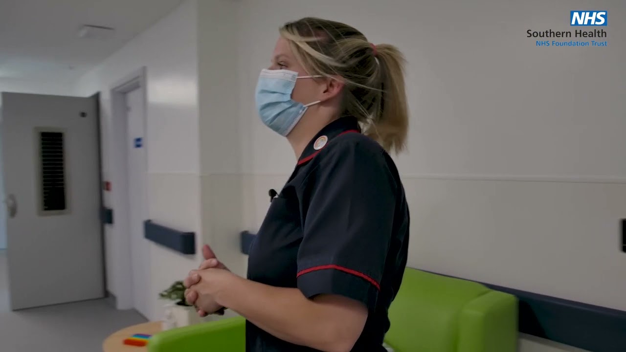 Poppy Ward Tour - YouTube