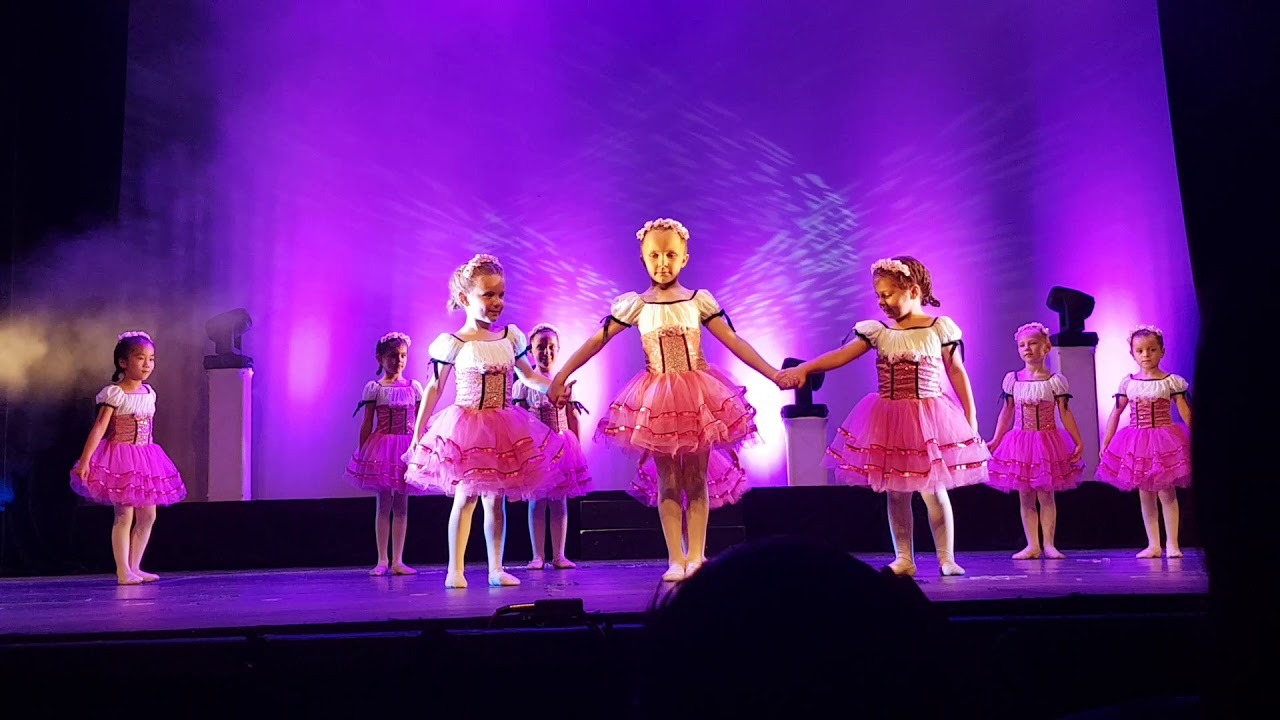 Elizabeth performing her Cinderella ballet 2019. - YouTube
