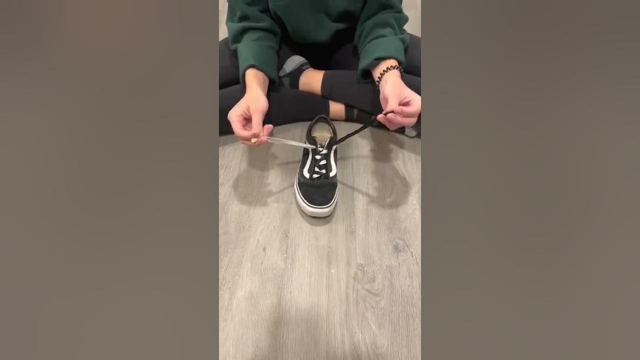 Adapted shoe tying - YouTube