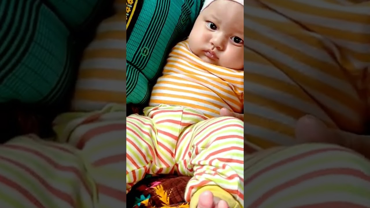 cute 4 month old baby sitting upright|| she loves sitting upright ...