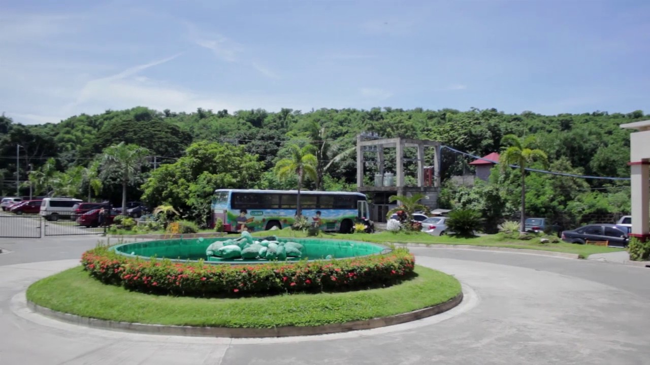 Lorma Colleges La Union - YouTube