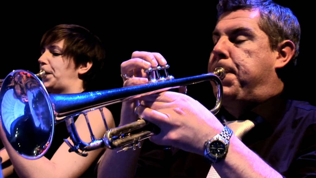 YANNICK BOVY - Jump - YouTube