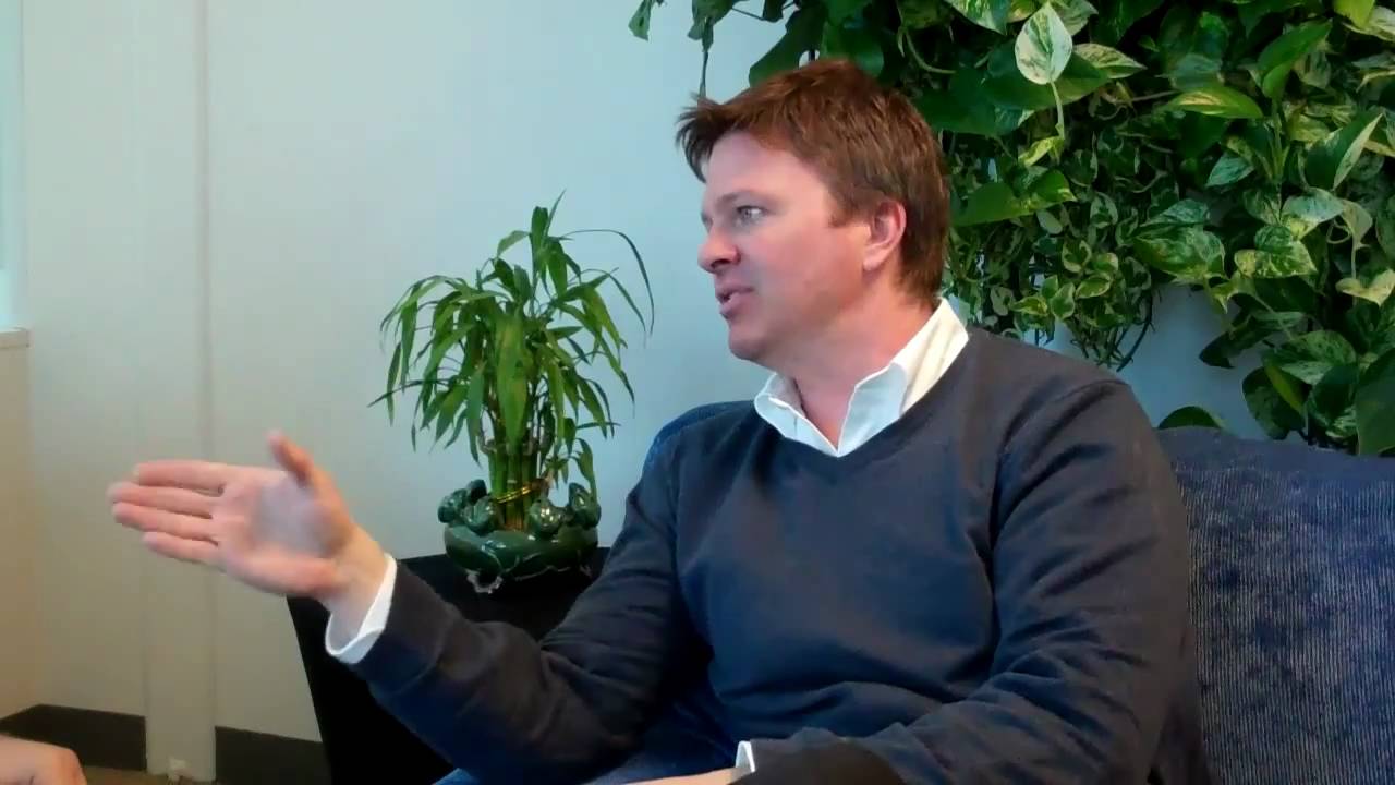 Jim Zemlin interviewed by Jeremy Allison - YouTube