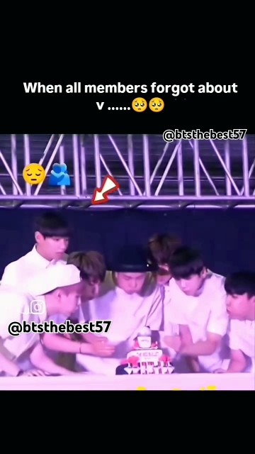 When all members forgot about V🥺🦋Don't take it serious in starting he ...