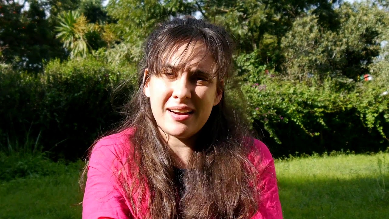 Amanda Sperber, Glamour | OWM Popular Features Award Winner 2020 - YouTube