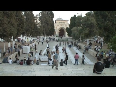Mescid-i Aksa'da iftar