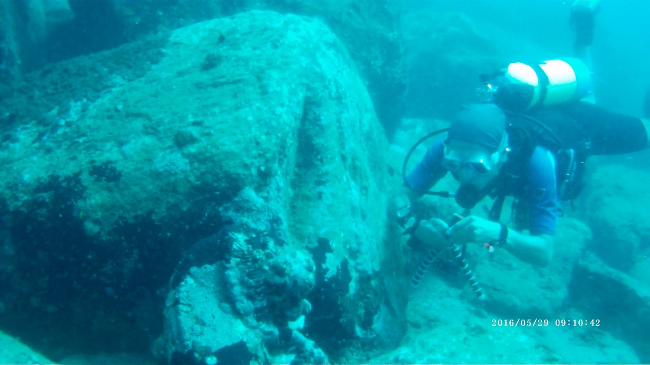 Swami Rock Scuba Diving Trincomalee Sri Lanka Taprobane Divers - YouTube
