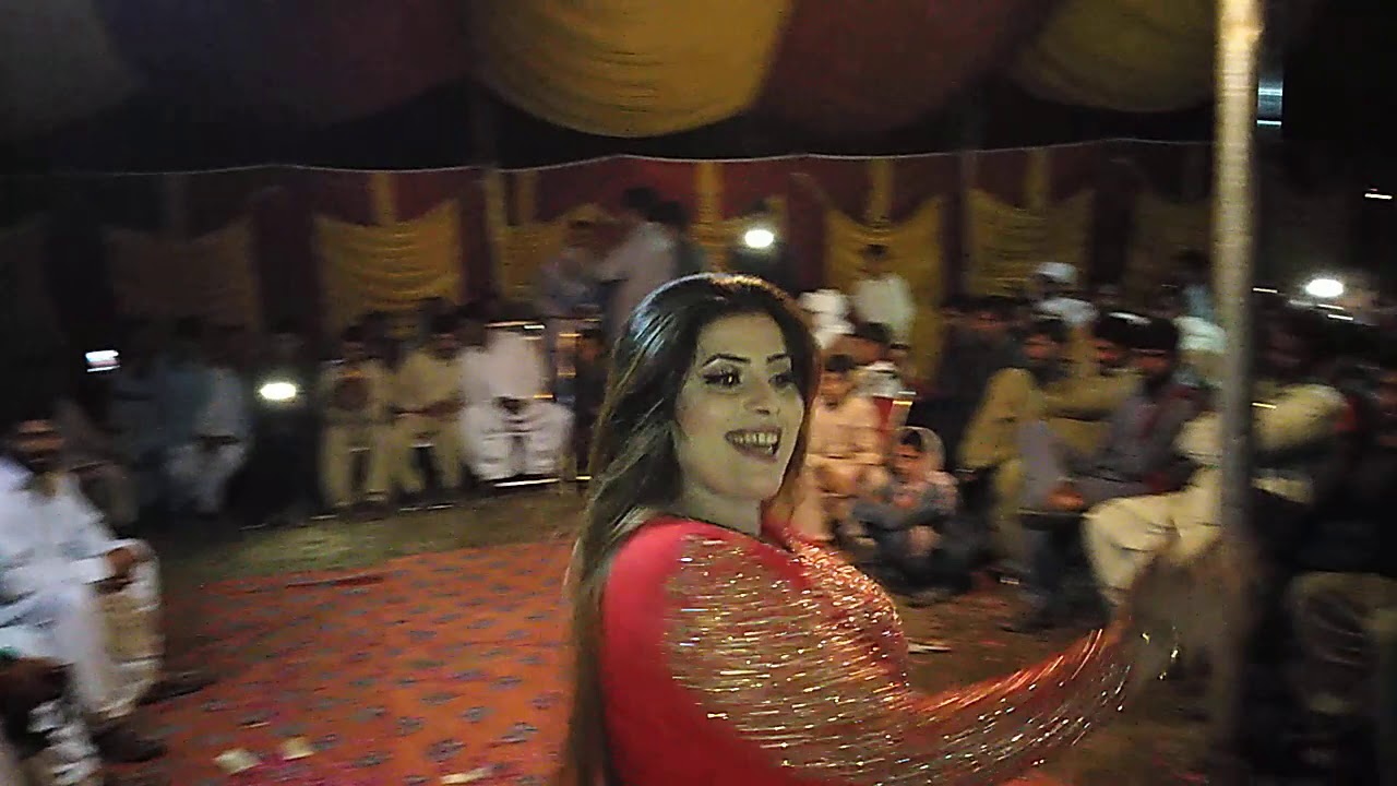 Mihk Malik Shadi Dance :dill kithy kharayi o bholy a💃💃💃 January 23 ...