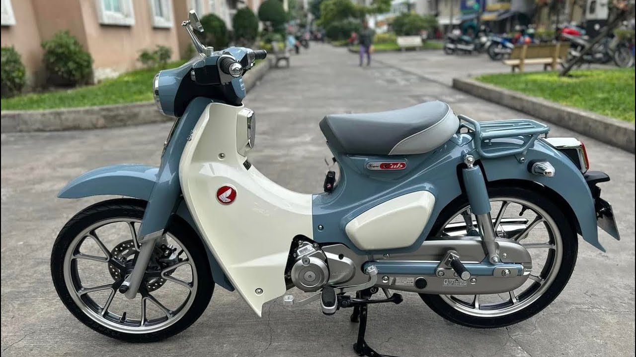 Honda Super Cup 125 màu xám xi măng date 2023 odo 888km như xe mới ...