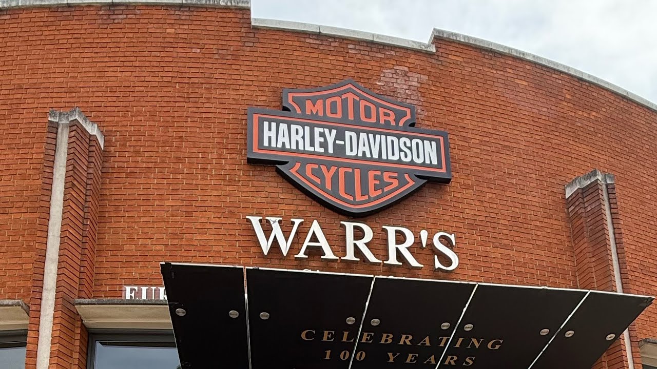 WARR’S HARLEY DAVIDSON DEALERSHIP LONDON ENGLAND CELEBRATED 100 YEARS ...