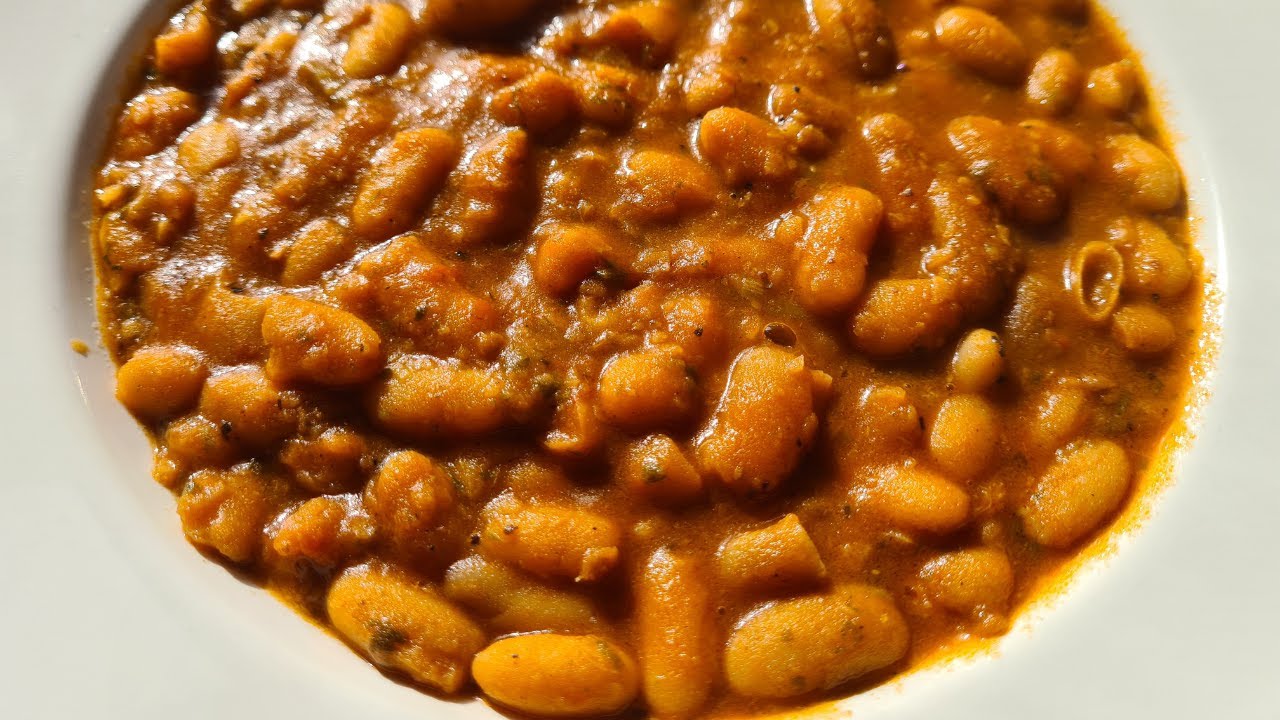 MOROCCAN WHITE BEANS IN TOMATO SAUCE | MOROCCAN LOUBIA @MiaChannel21 ...