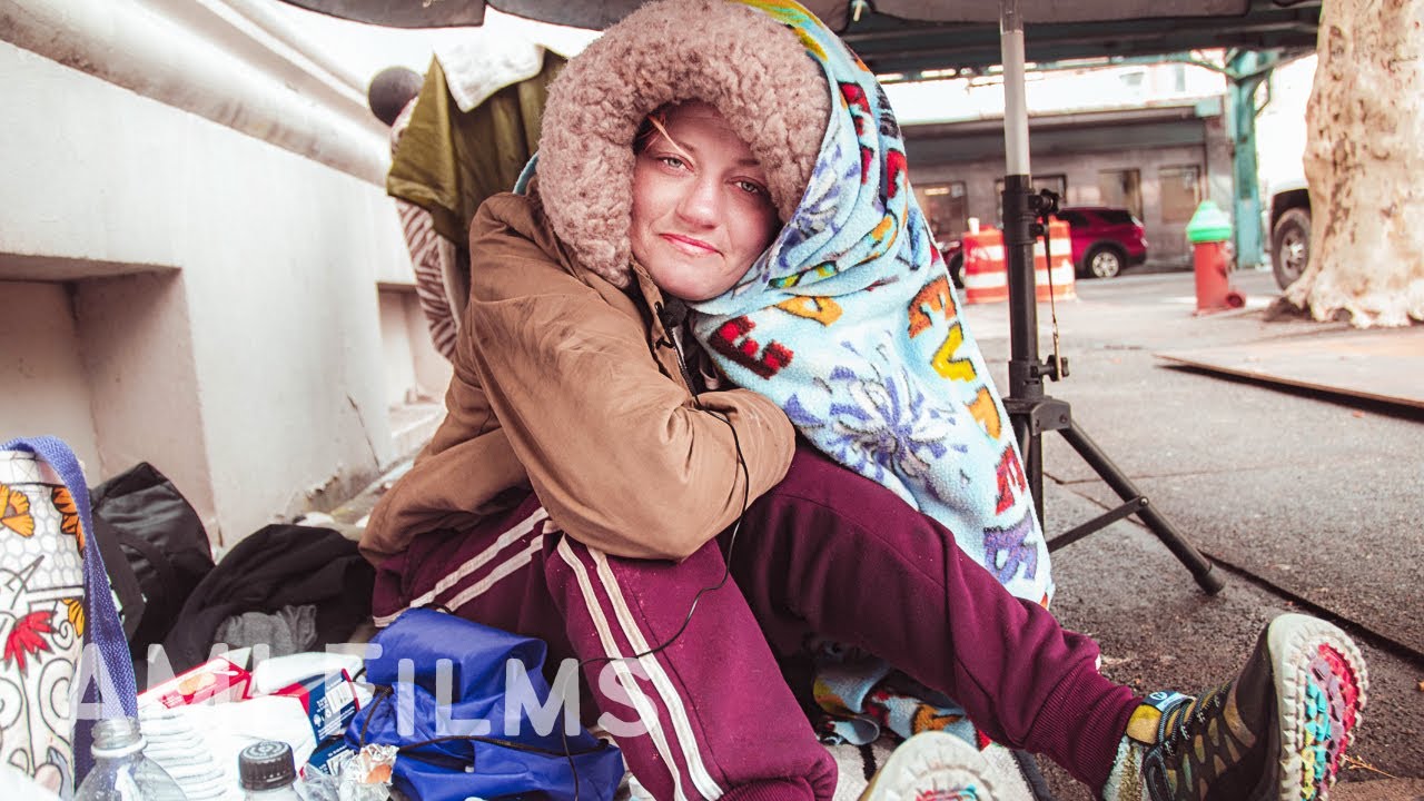 Escape From Real Life - Nicole 32 - YouTube