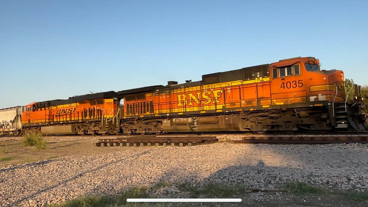 BNSF 4035 - Carrollton, TX (October 13, 2024) #bnsf - YouTube