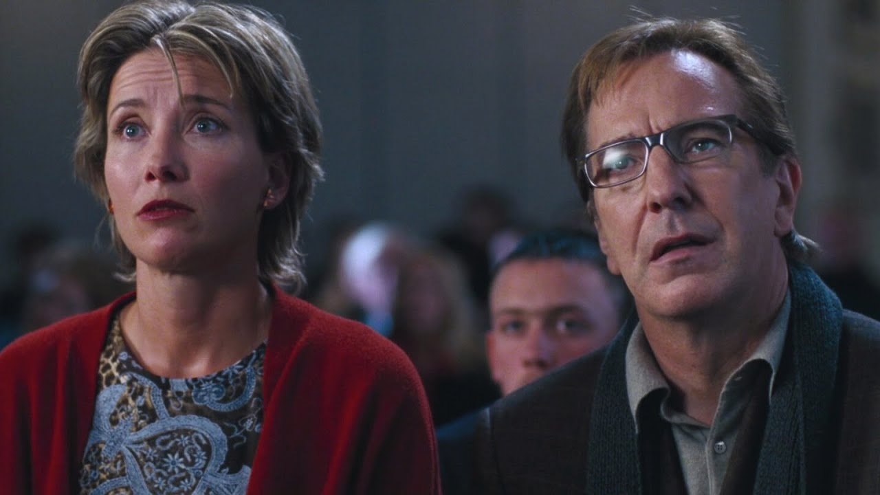 Love Actually (2003) Movie Review - YouTube