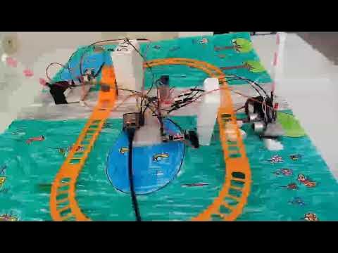Simulation of the functioning of railway barriers with ESP32 - YouTube