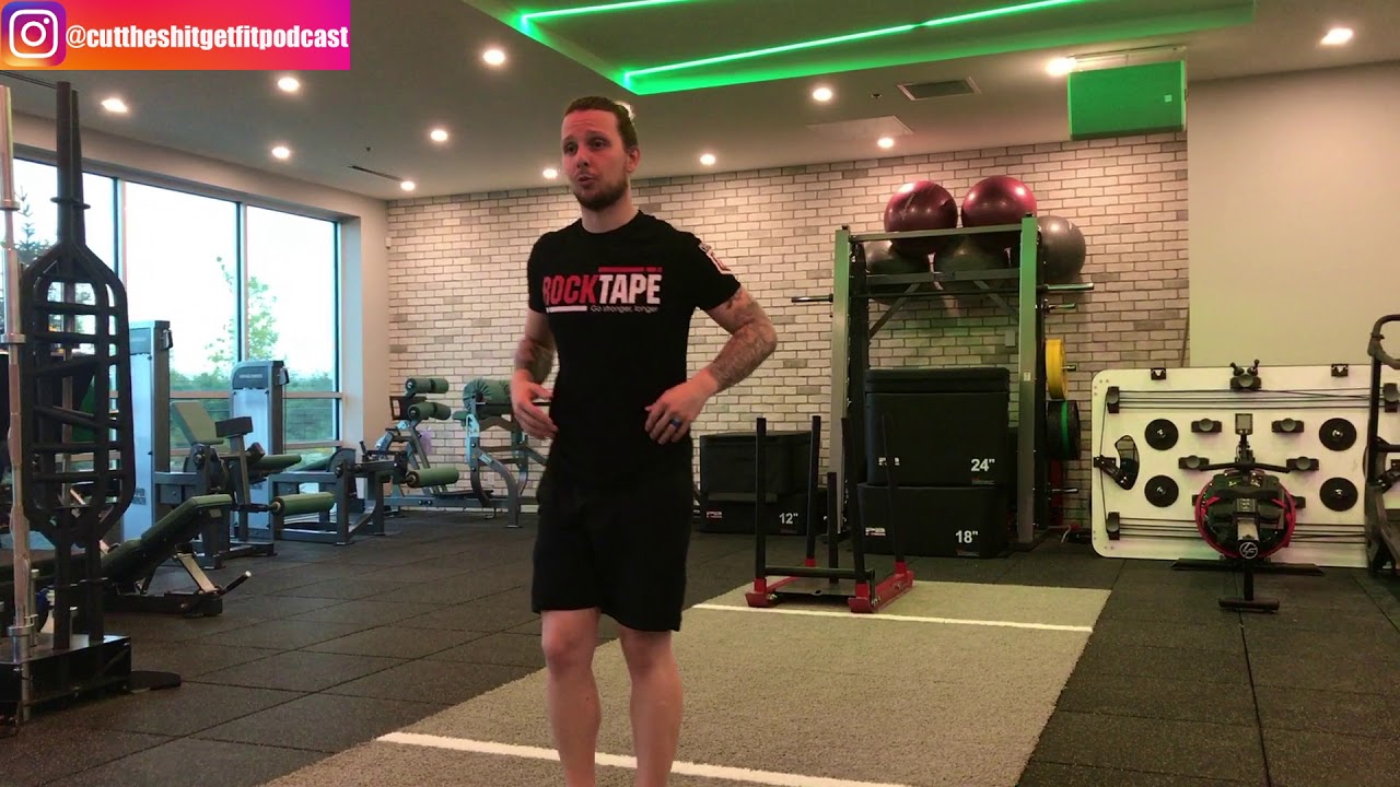 Reverse Lunge with a Twist Tutorial - YouTube