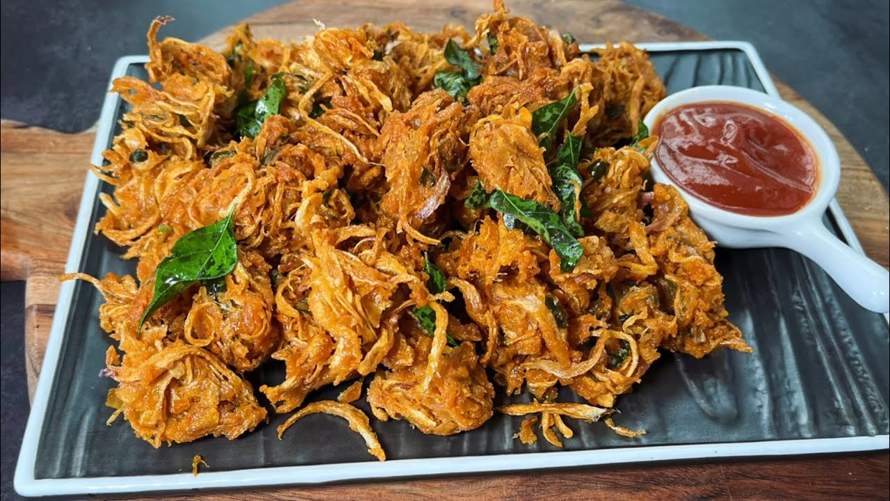 Onion Pakoda Recipe| Pakoda Recipe| Simple and Easy Pakoda Recipe ...