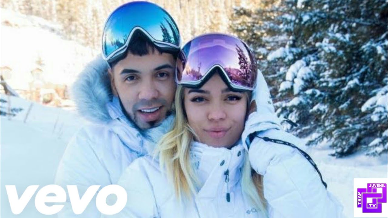 ANUEL AA Y KAROL G SECRETO (VIDEO OFFICIAL) - YouTube