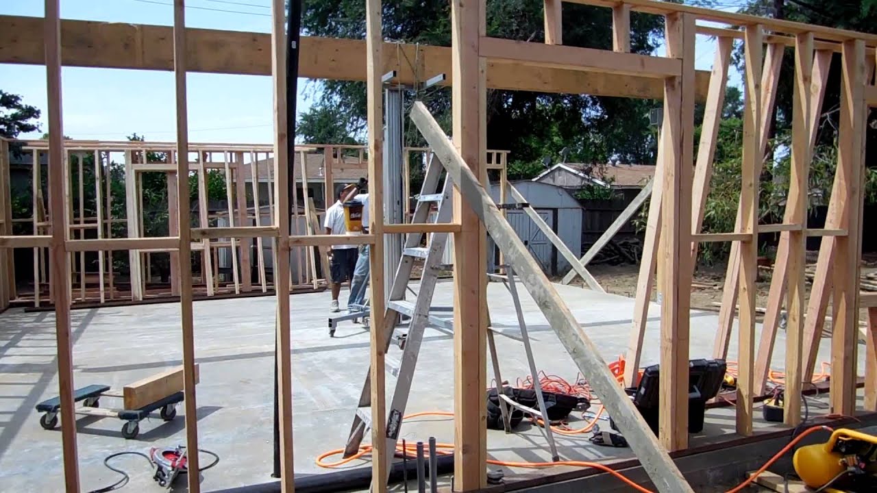 How to put a heavy structural beam up - YouTube