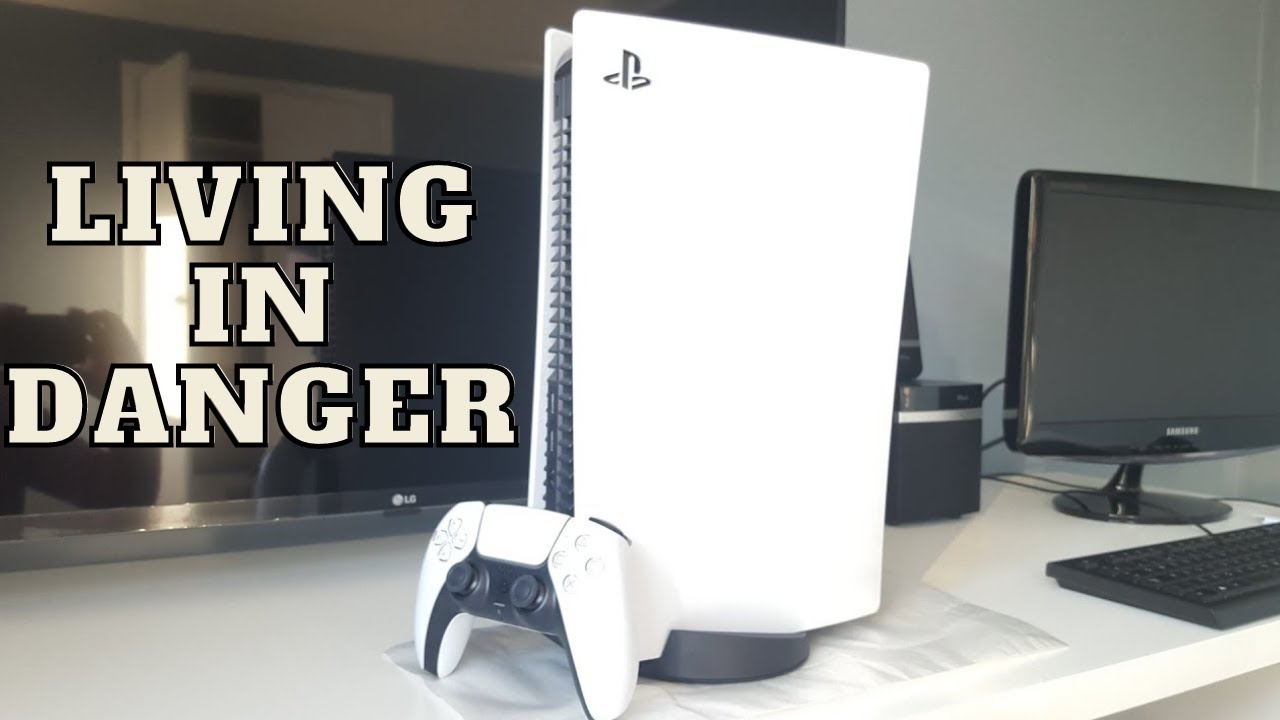 "Why I'm just keeping my PS5 / PlayStation 5 Vertical" - YouTube