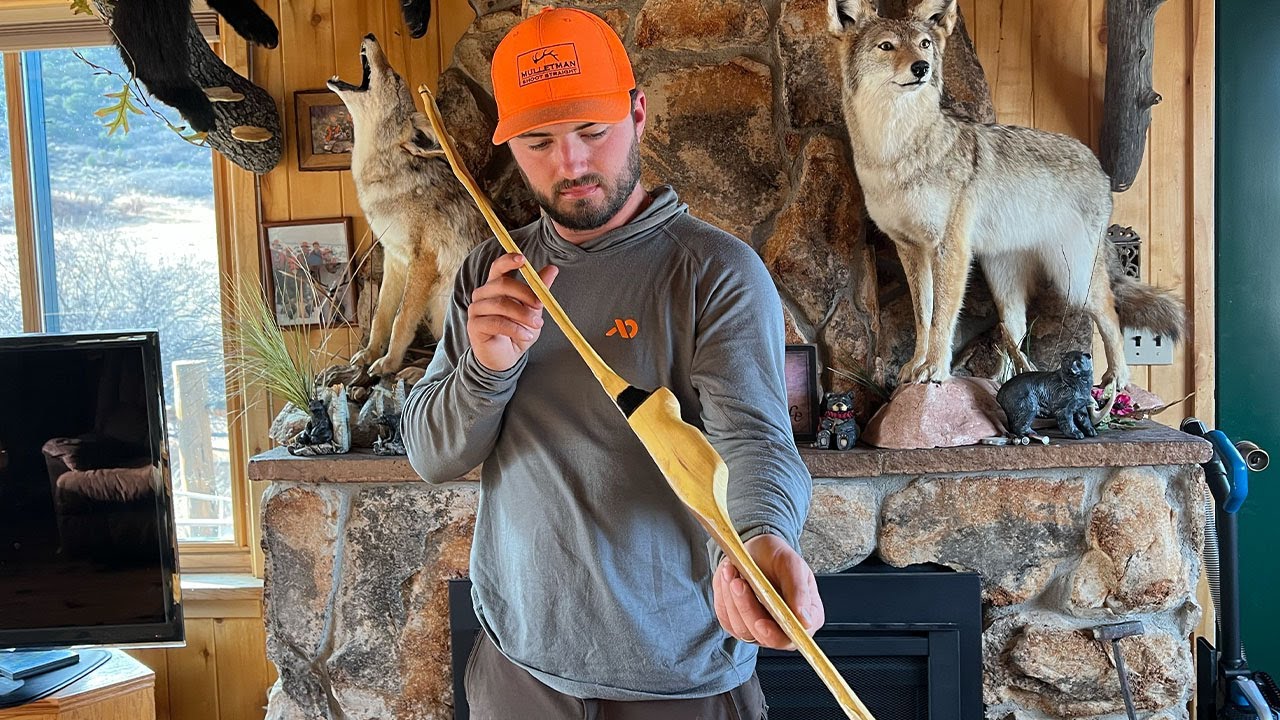 Making An Osage Orange SELF BOW {And Hunting With It} - YouTube