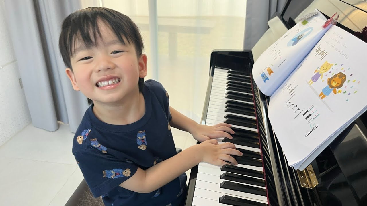 Vincent - Toy Piano Book A - YouTube