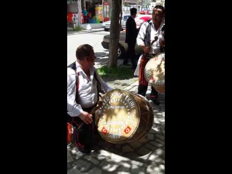 Kara zindan  davul zurna ile ...