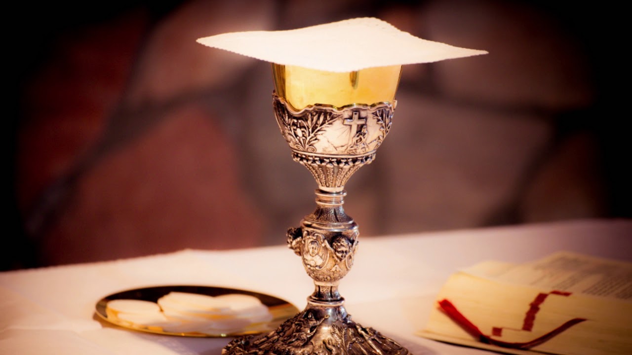 The Eucharist as THEE Example of Christ’s Love - YouTube