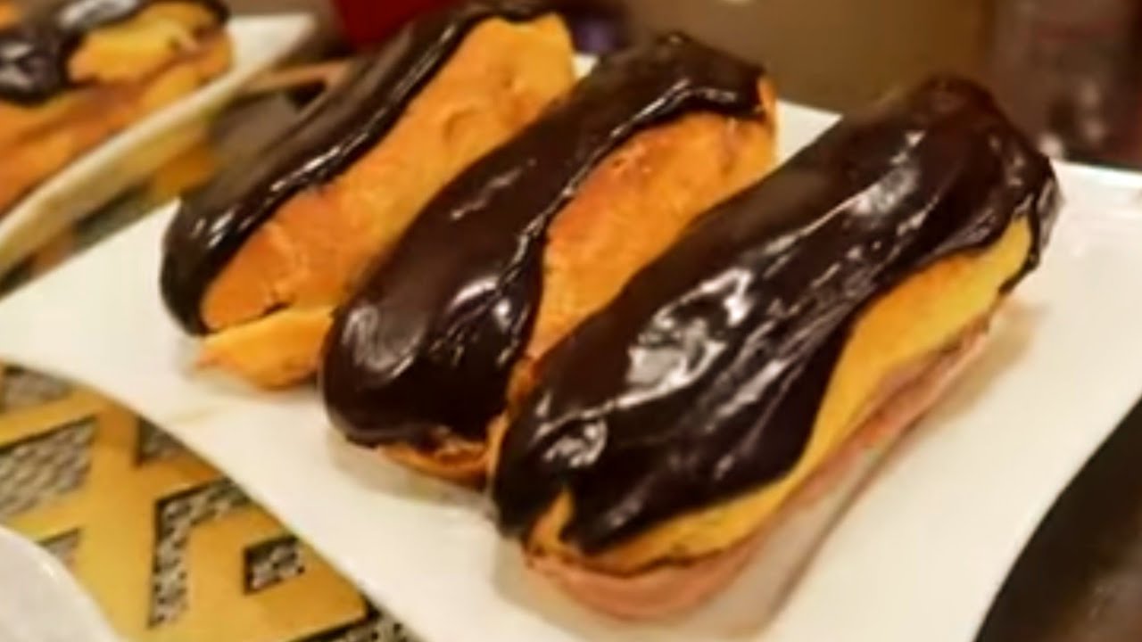 La pate a choux et les eclairs inratables وصفة عجينة الشو والاكلير بالشوكولا - YouTube