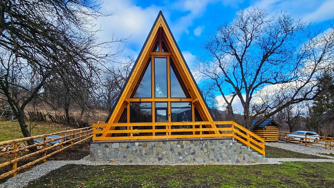 Cea Mai Incapatoare Cabana A Frame din Romania | Old Nut Cabin - YouTube