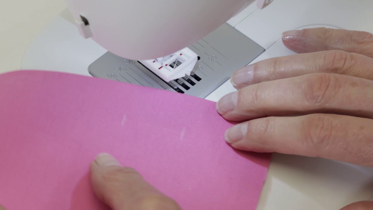 SINGER® M2400 Series Getting Started - Buttonholes - YouTube