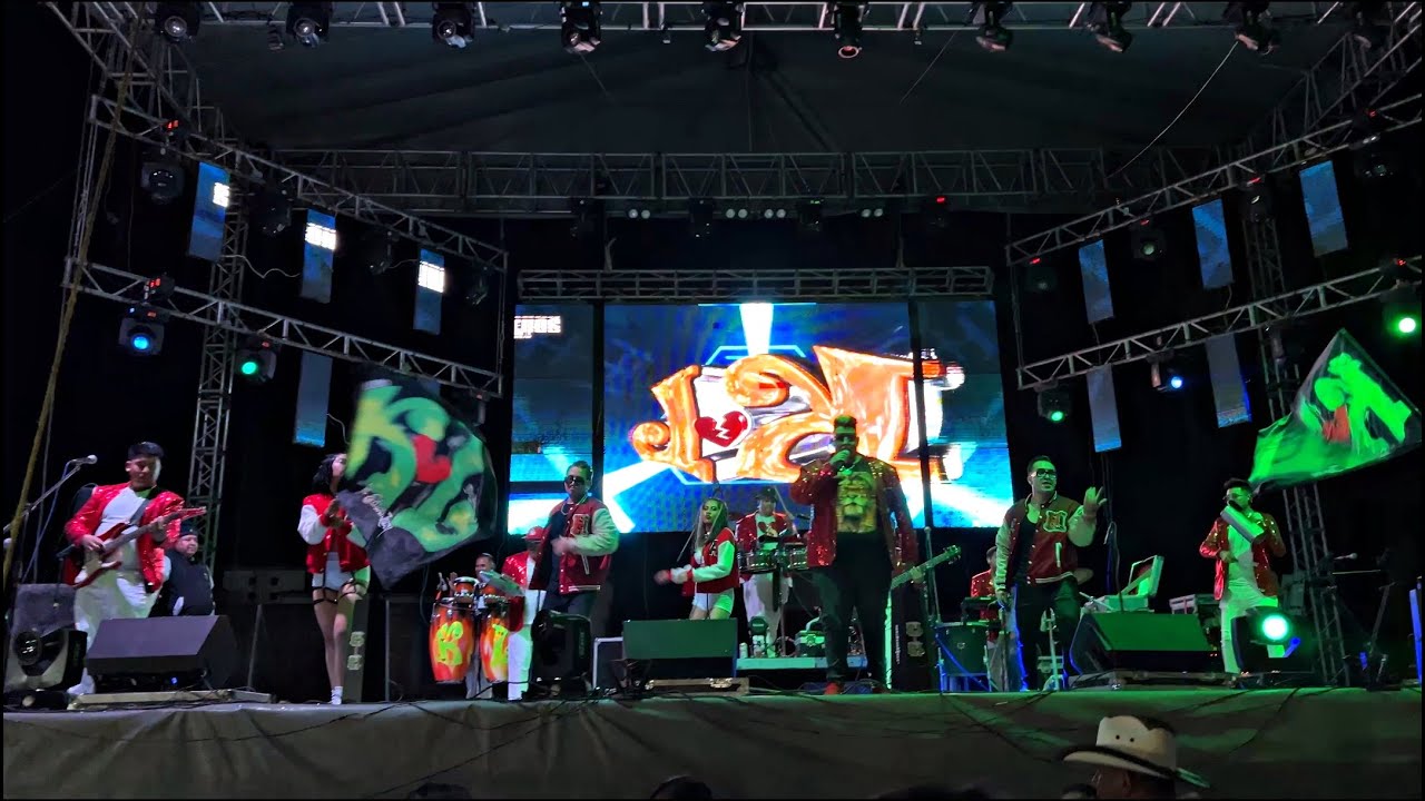 SAN LUCAS ATZALA GRUPO KL EN VIVO 2023 BAILE DE FERIA - YouTube