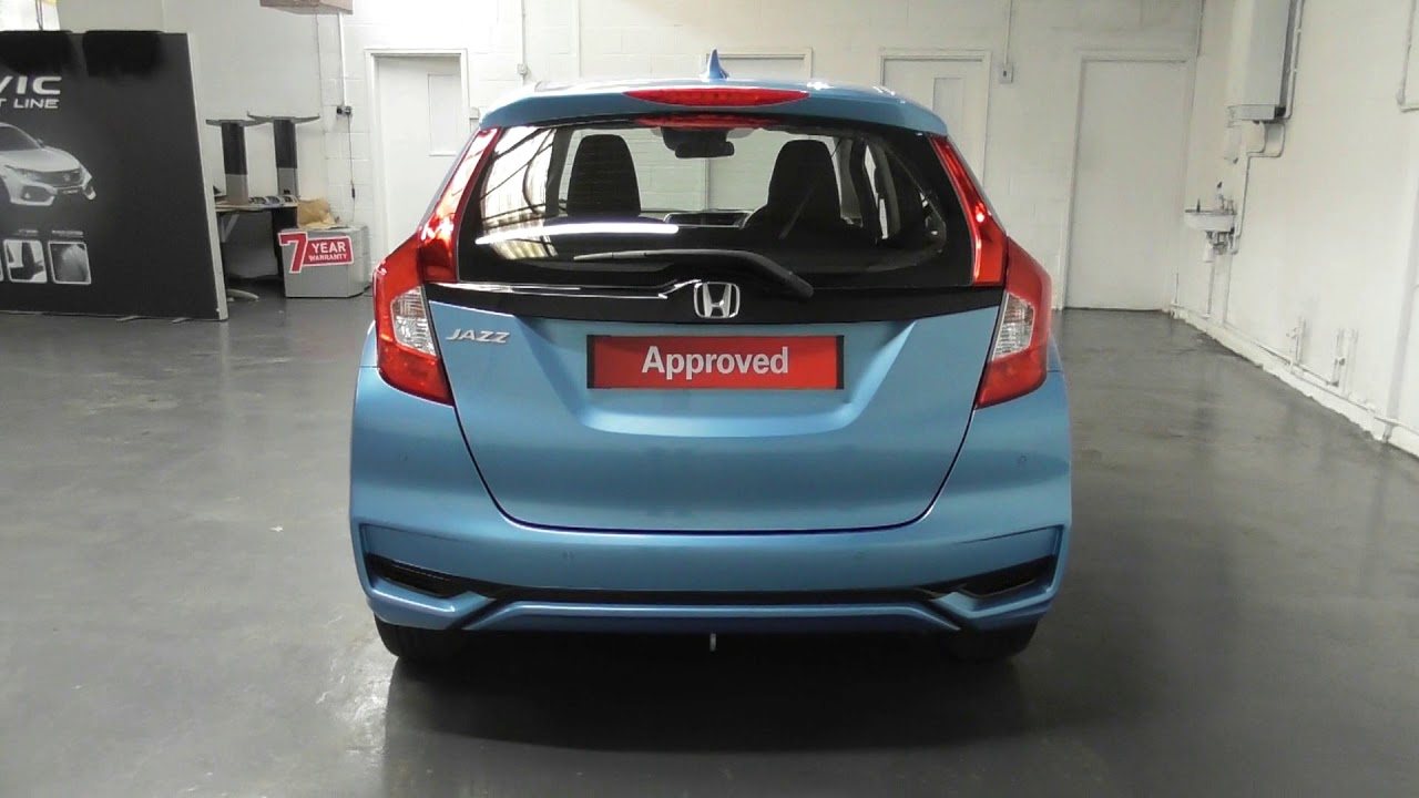 Honda JAZZ 1.3 SE finished in Skyride Blue Metallic,video walkaround ...