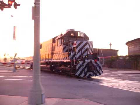 PHL(The Pacific Harbor Line) in action on 11/29/07 - YouTube