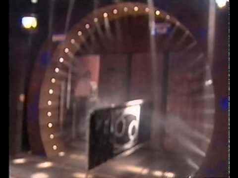 Stargate Entrance Inkom Zillion Antwerpen - YouTube