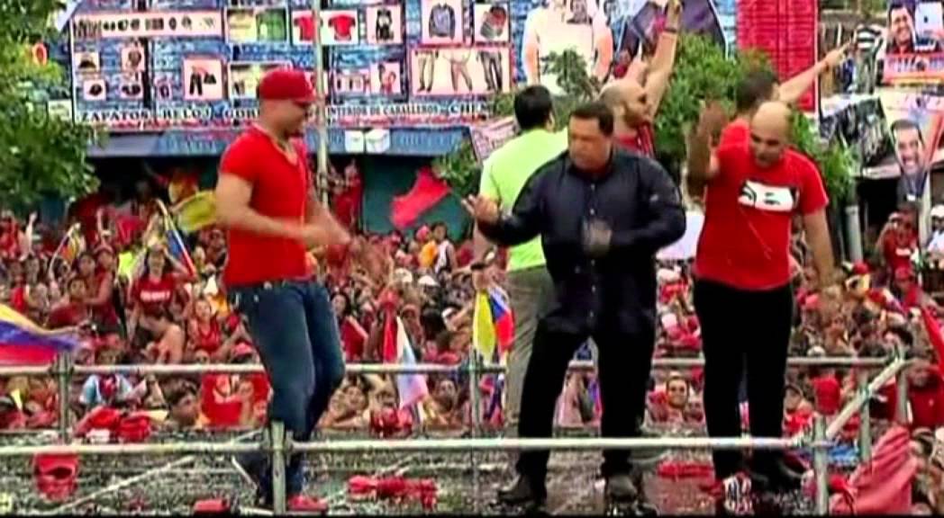 Hugo Chavez dancing - YouTube